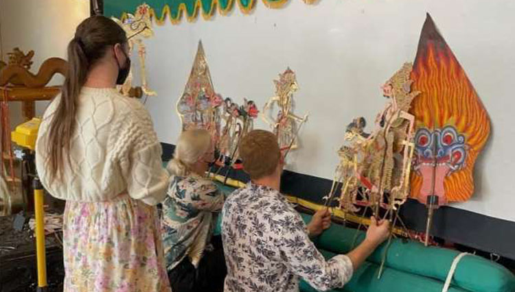 Kunjungi KBRI Canberra, Siswa Tentara Australia Dikenalkan Budaya ...