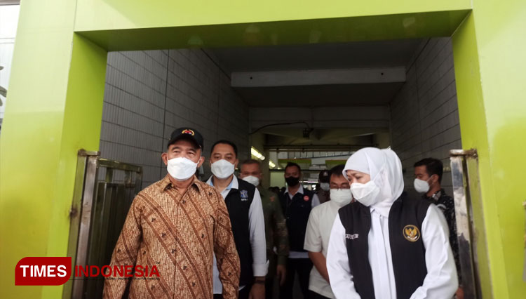 Besuk Korban Seluncuran Kenpark, Menko PMK Imbau Pengelola Wisata Cek ...