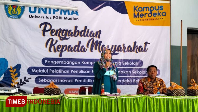 Dosen UNIPMA Madiun Beri Pelatihan Penulisan PTS sebagai Inovasi dalam ...