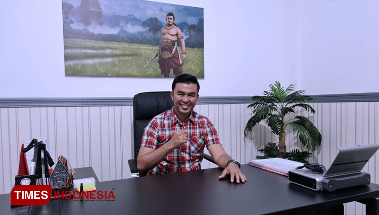 Mengenal M Anwar Nasir, Sosok Inovator SKCK Online yang Direplikasi Nasional - TIMES Indonesia