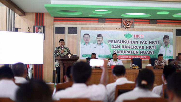 Dorong Kesejahteraan Petani, DPD HKTI Jatim Bumikan Pertanian Ramah ...