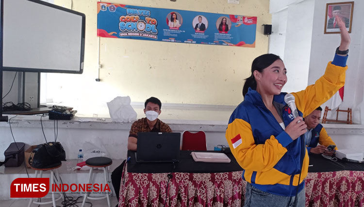 Offie Dwi Natalia Ingatkan Pelajaran Pentingnya Etika Bermedsos - TIMES Indonesia