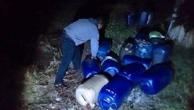 Polisi di Probolinggo Temukan 65 Jeriken BBM Subsidi Ditinggal Pemiliknya di Semak-Semak - TIMES ...