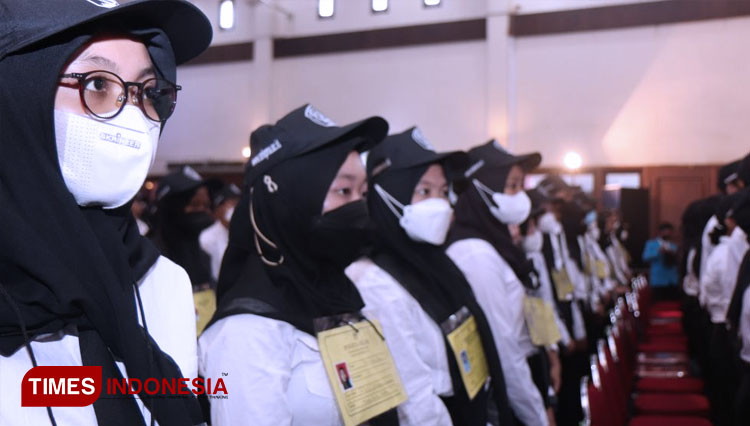 Buka PKKMB, Rektor UNIPMA Madiun Tekankan Pentingnya Jadi Mahasiswa ...