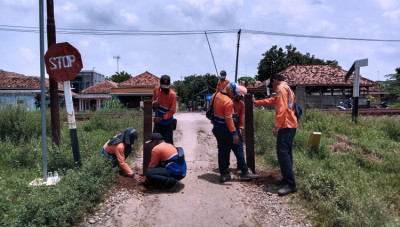 Sering Terjadi Kecelakaan, KAI Daop 3 Cirebon Tutup 18 Perlintasan Sebidang - TIMES Indonesia