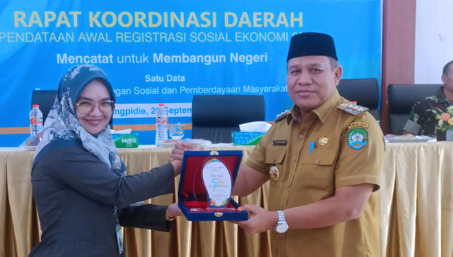 Pj Bupati Abdya Perintah Kades dan Camat Kawal Regsosek 2022 - TIMES Indonesia