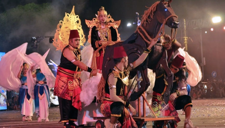 HUT ke-266 Kota Yogyakarta, Ribuan Pengunjung Saksikan Wayang Jogja ...