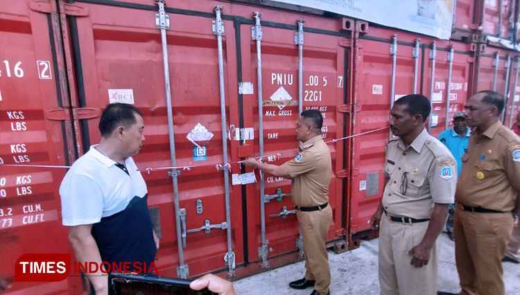 Sebanyak 600 Ton Minyak Goreng Subsidi Tiba di Morotai, Pj Bupati ...