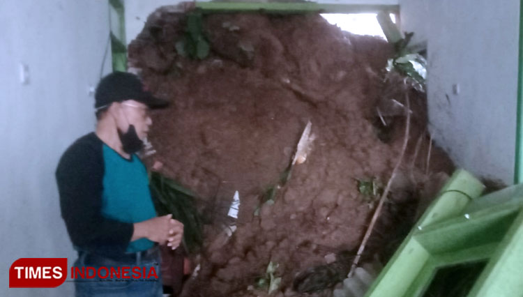 Polindes Karangmulyo Pacitan yang Tertimpa Tanah Longsor Butuh Biaya ...