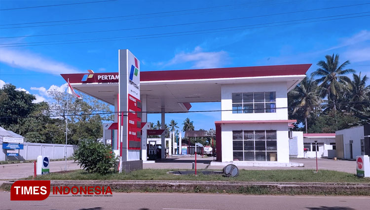 Sempat Kosong di SPBU dan APMS, Penyaluran BBM di Pulau Morotai Terus ...
