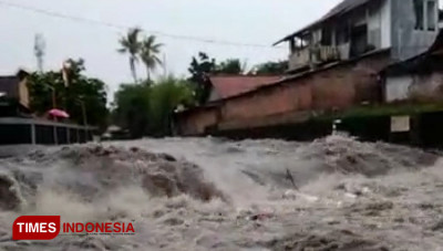 Waspada, Bantaran Sungai Menjadi Titik Rawan Bencana Hidrometeorologi di Yogyakarta - TIMES ...