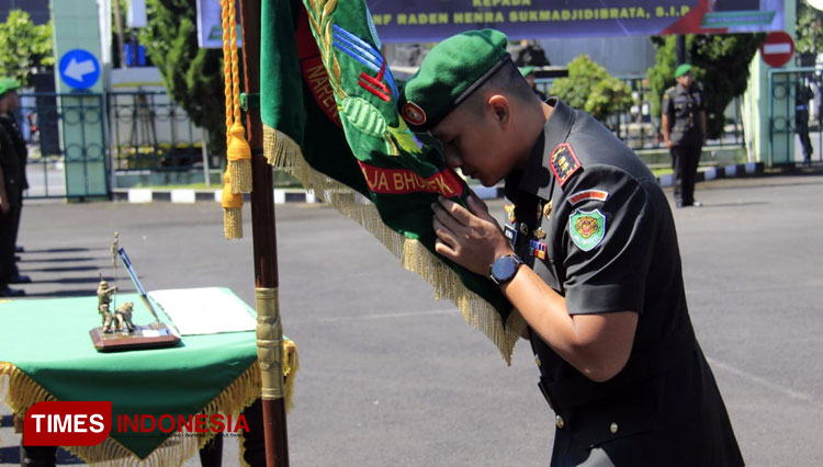 Letkol Inf Raden Henra Sukmadjidibrata S.I.P Resmi Jabat Dandim 0612/Tasikmalaya - TIMES Jabar