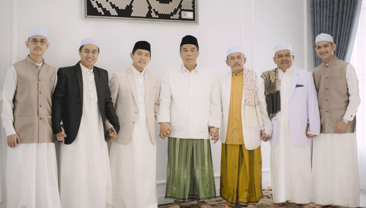 Tabligh Akbar Maulid Nabi SAW di Ponpes Al Basyir Bogor - TIMES Indonesia