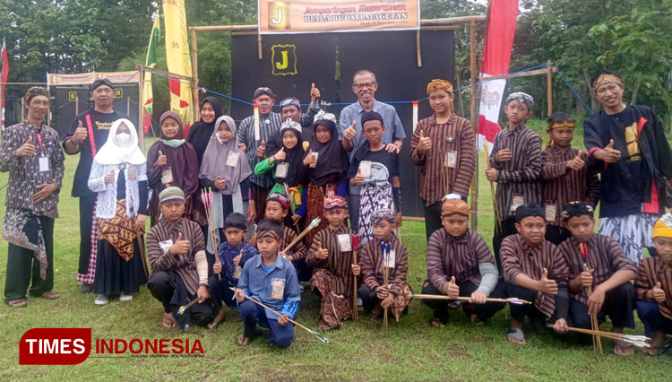 Ratusan Penjemparing Adu Kebolehan di Magetan - TIMES Indonesia
