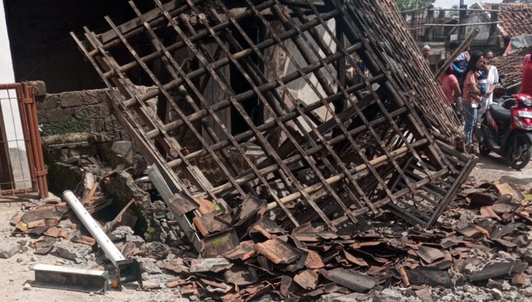 BNPB Kucurkan Dana Rp500 Juta untuk Bantuan Logistik Korban Gempa ... BNPB Kucurkan Dana Rp500 Juta untuk Bantuan Logistik Korban Gempa ...