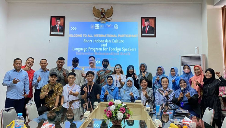 UMG Gelar Short Indonesian Culture And Language Program For Foreign ...