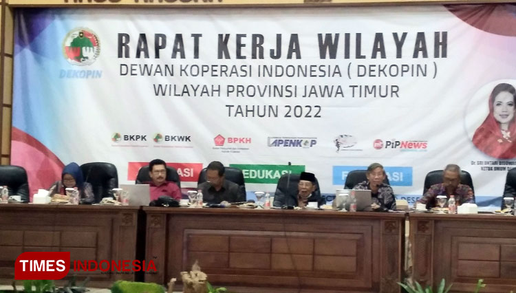 Rakerwil Dekopin Jatim Dukung Seruan Purifikasi Koperasi - TIMES Indonesia