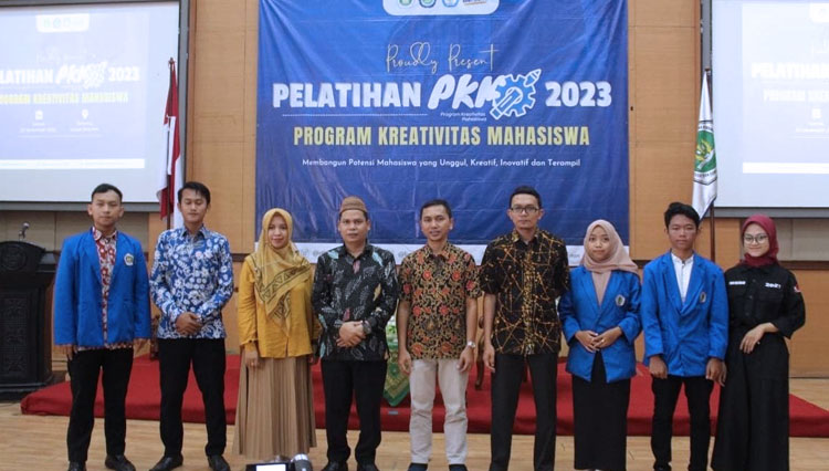 STKIP PGRI Pacitan Gelar Pelatihan Program Kreativitas Mahasiswa, Ini ...