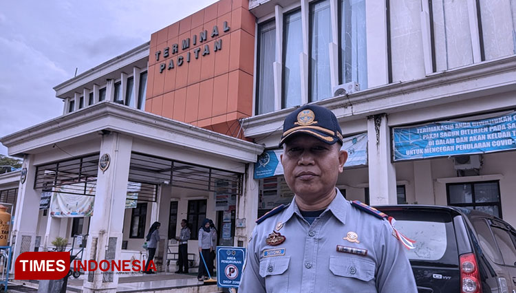 Sepekan Jelang Tahun Baru 2023, Penumpang Bus Terminal Pacitan Melonjak ...