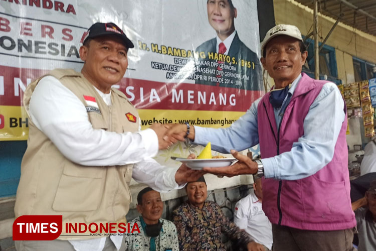 Pemkot Surabaya Diminta Berdayakan Bemo Jadi Feeder Transport - TIMES ...