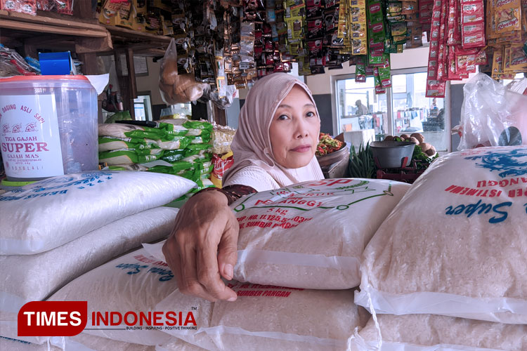 Musim Panen Padi, Harga Beras di Kabupaten Pacitan Menurun - TIMES ...