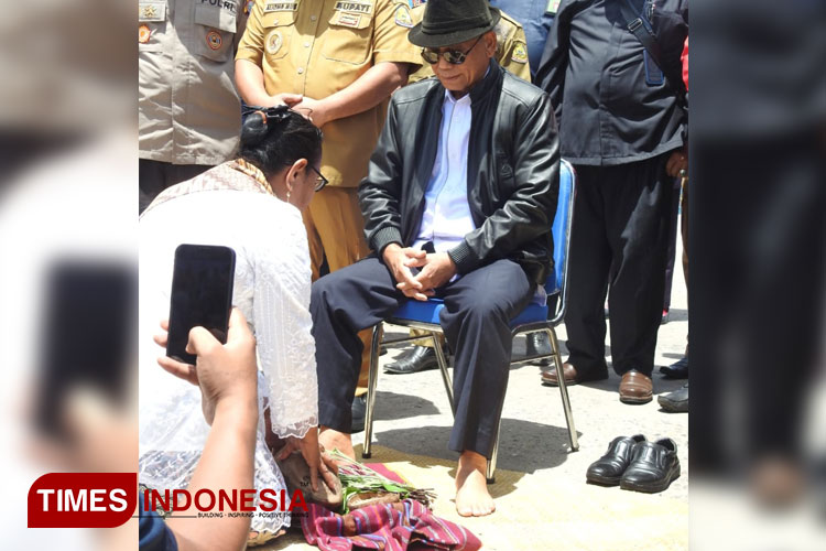 Kunjungi Taliabu, Ketua PT Maluku Utara Disambut Tradisi Gapeta En'doi ...