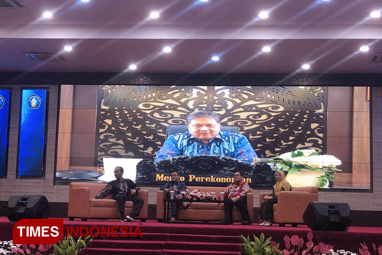 Isi Kuliah Umum di UB Malang, Airlangga Hartarto: UMKM Penyelamat Ekonomi - TIMES Jatim