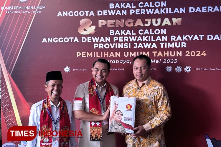 Daftarkan Berkas Bacaleg, Gerindra Jatim Target 26 Kursi Anggota Dewan ...