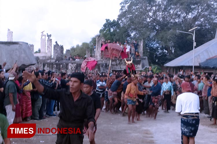 Kisah Unik Papanggang Saat Upacara Pemakaman Bangsawan Kampung ...