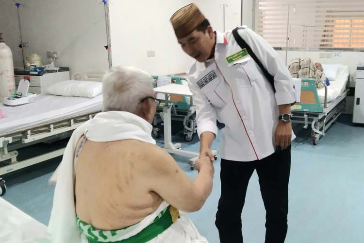 Pastikan Pelayanan Jemaah Haji Lansia, Hasan Basri Sagala Turun ...