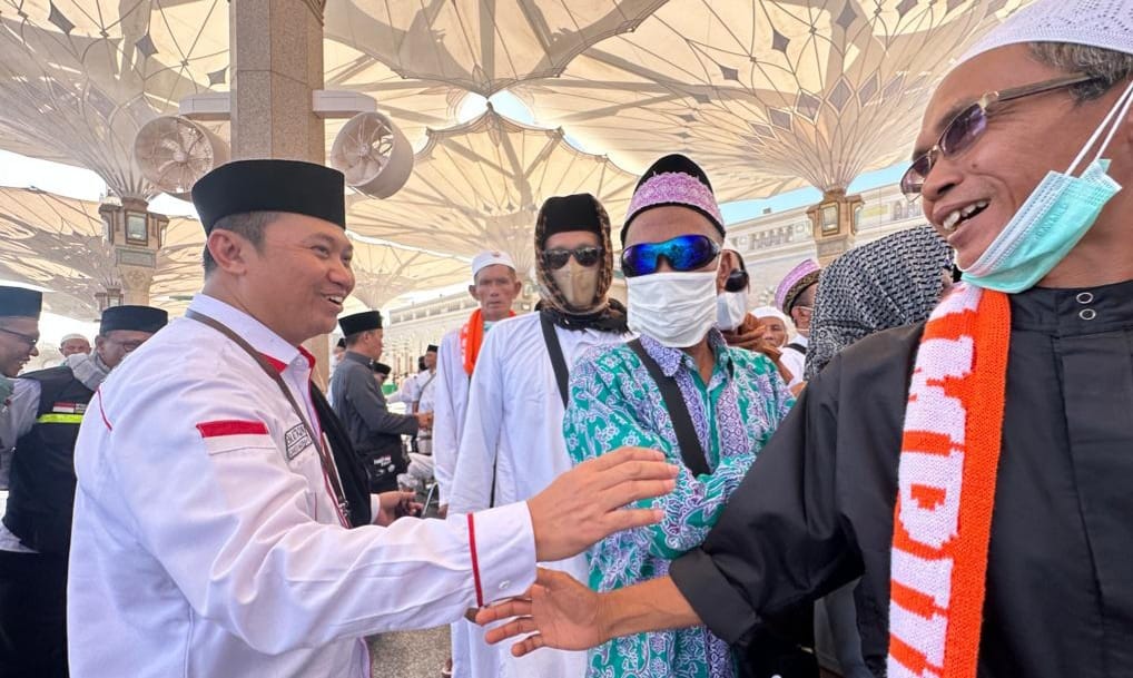 Temui Jemaah Haji Terakhir Masuk Raudhah, Kadaker Madinah Titip Doa ...