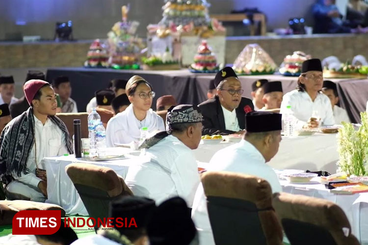 Ini Cara Menanamkan Cinta Maulid Nabi ala Gus Fuad Pacitan - TIMES ...