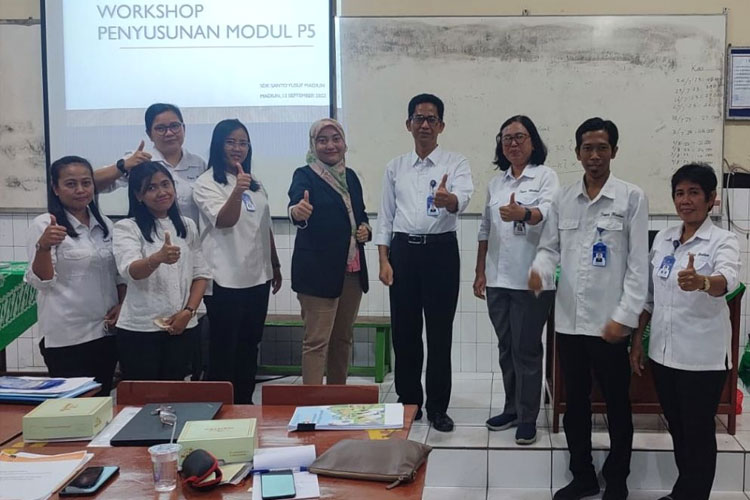 Usung Tema Gaya Hidup Berkelanjutan, SDK Santo Yusuf Madiun Susun Modul ...