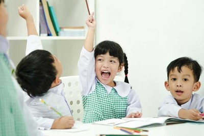 10 Tips Membangun Kepercayaan Diri Anak: Panduan Terbaik untuk Orang Tua - TIMES Indonesia