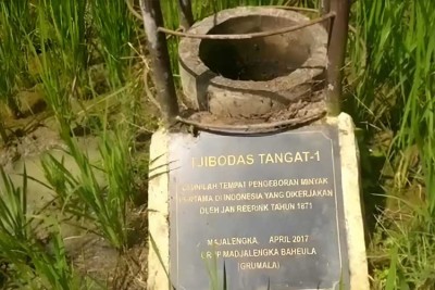 Jejak Sumur Eksplorasi Minyak Pertama di Indonesia Ada di Majalengka ...
