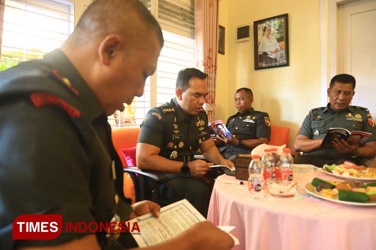 Merekam Penghormatan Hubdam V/Brawijaya untuk Almarhum R. Soenardi di ...
