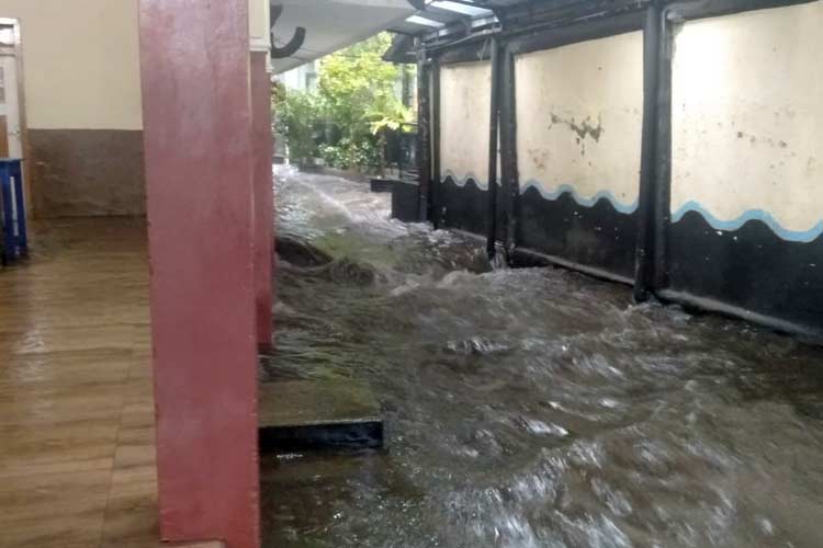 Kota Malang Dikepung 'Wisata' Banjir, Pj Wali Kota Wahyu Hidayat Telusuri Penyebabnya - TIMES ...