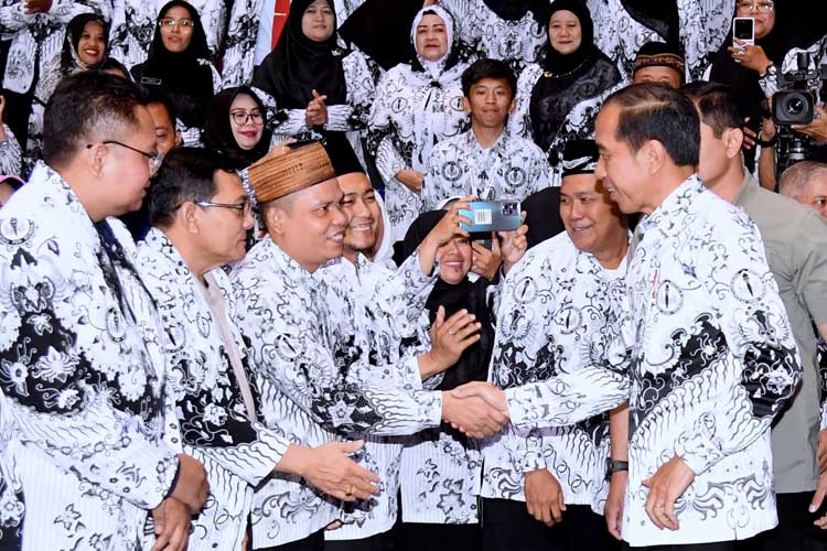 STKIP PGRI Pacitan Raih Penghargaan Kampus Terbaik Nasional - TIMES ...