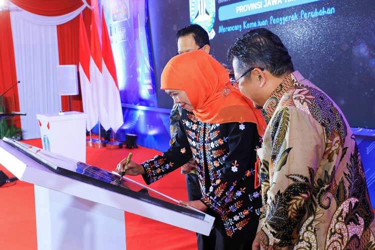 Gubernur Khofifah Resmikan Badan Riset dan Inovasi Daerah Jatim, Dorong ...