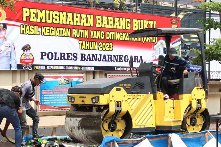 Polres Banjarnegara Ungkap 93 Kasus Kejahatan selama 2023 - TIMES Indonesia Polres Banjarnegara Ungkap 93 Kasus Kejahatan selama 2023 - TIMES Indonesia