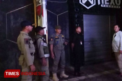Satpol PP Jember Razia Tempat Hiburan Malam yang Masih Buka di Bulan Ramadan - TIMES Indonesia