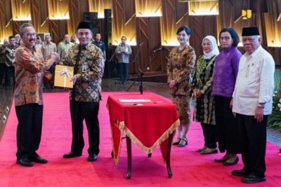 Menteri PUPR RI Bersama Menkeu RI dan Menaker RI Lantik Komisioner dan ...