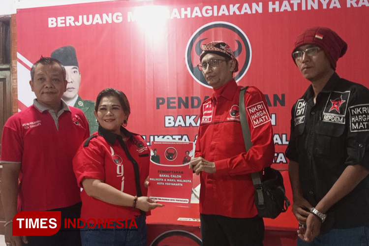 Pilkada 2024 Kota Yogyakarta, Antonius Fokki Ardiyanto Daftar Lewat PDI ...