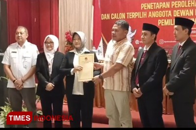 KPU Tetapkan Caleg Terpilih DPRD Kabupaten dan Kota Kediri - TIMES Indonesia