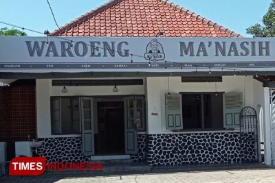 Waroeng Ma'nasih, Tongkrongan Asyik Bergaya Klasik di Majalengka - TIMES Indonesia