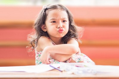 Mengapa Anak Menjadi Manja? Kenali Penyebab Utamanya - TIMES Indonesia