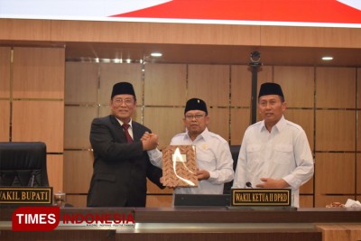 DPRD Lamongan dan Pemkab Apresiasi Enam Raperda - TIMES Indonesia