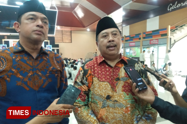 Maju Pilkada Jombang, Warsubi Siap Mundur dari Kepala Desa - TIMES ...