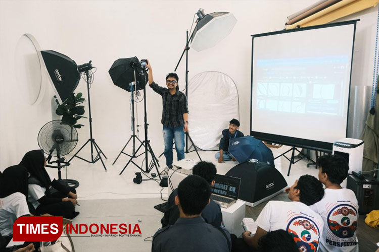 Pelajari Rahasia Fotografer Professional, UKM Panorama Photography ...