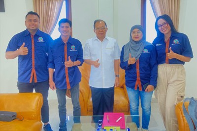 Wayan Koster Menjadi Dewan Kehormatan IWO Bali, Ini Harapannya - TIMES ...